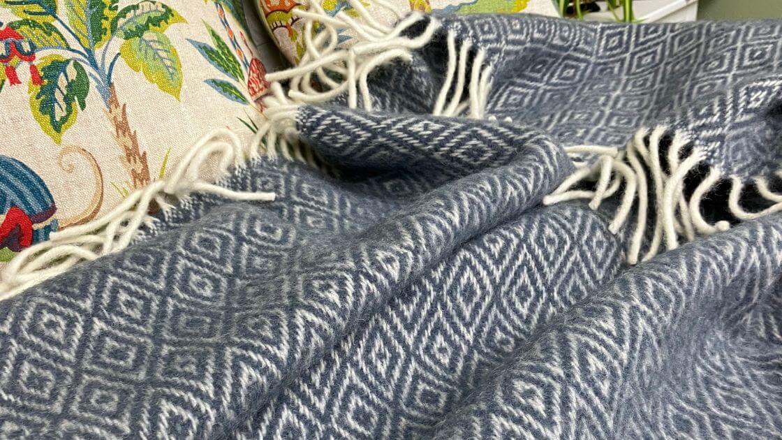 Blue wool throws and blankets – Country Mouse