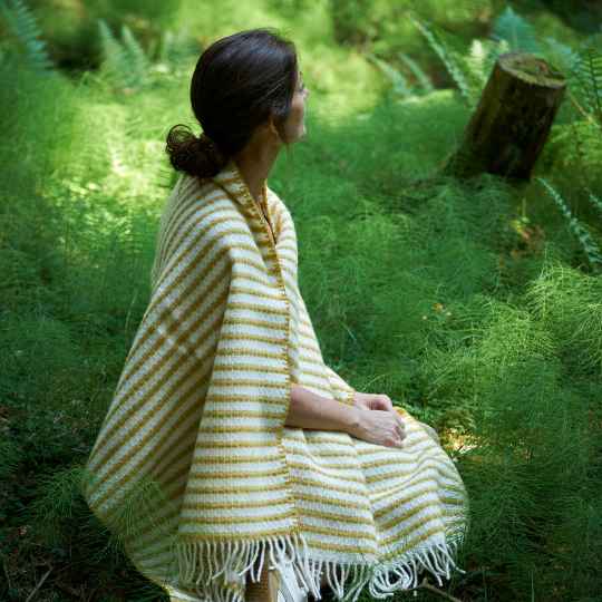 Yellow wool throws and blankets – Country Mouse